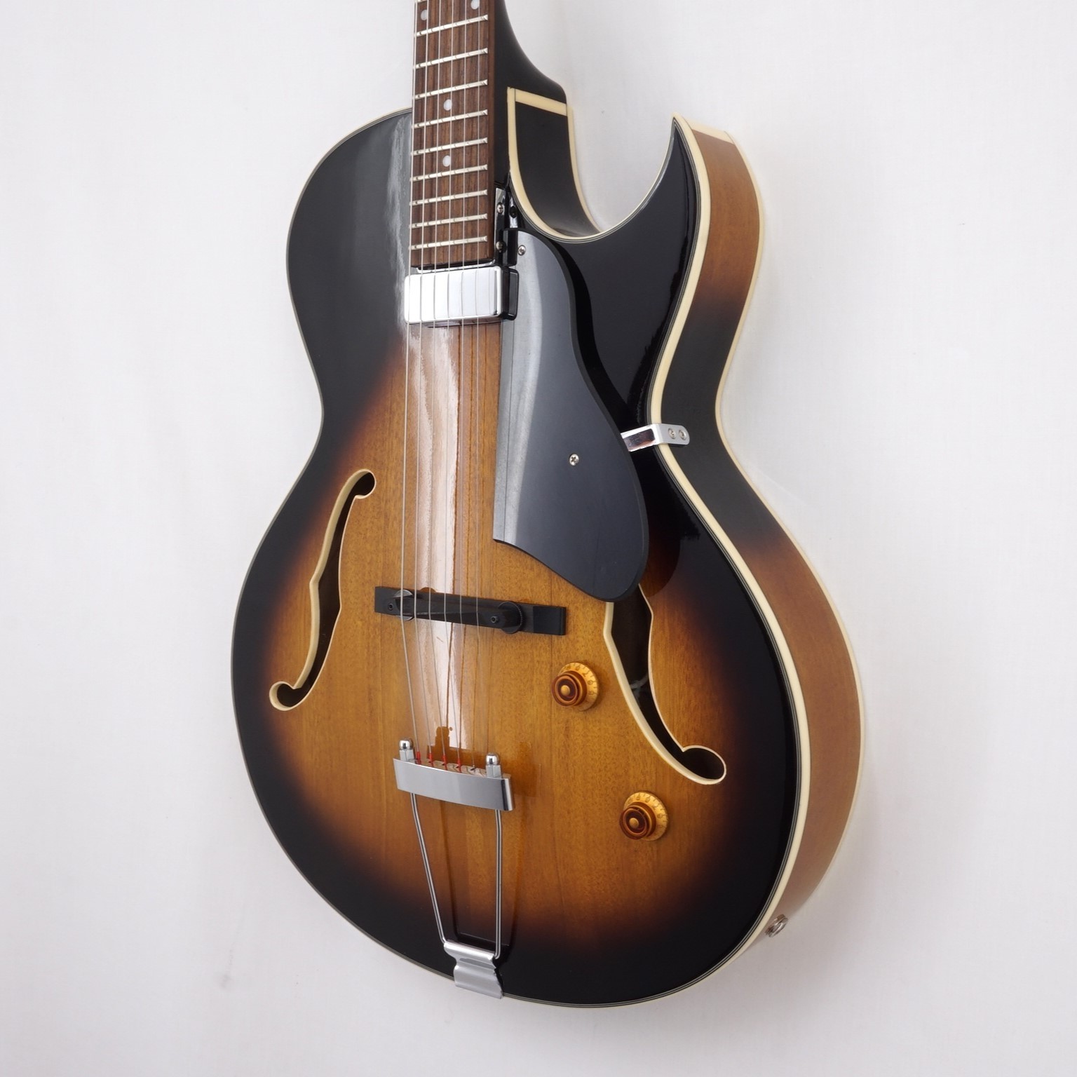 Washburn HB15C Hollow Body (Tobacco Sunburst) - Electric Guitars ...