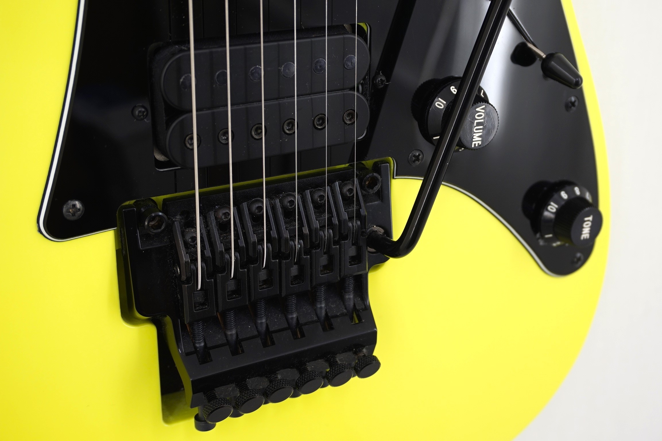 Ibanez Genesis Collection RG550 (Desert Sun Yellow) - Electric Guitars ...